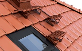 De ce ai nevoie de accesoriile potrivite pentru un acoperis ceramic?